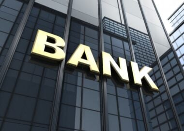 Top Canadian Banks for Small Businesses in 2025: A Comparison of Costs ...